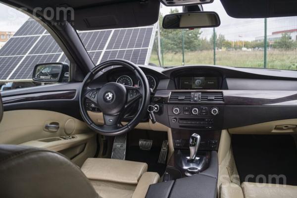 Black BMW 525 2008 in Riga, with an engine capacity of 3.00 L and mileage of 0 thousand km for 7890 €, photo 11 on AUTOMOTO.COM.LV