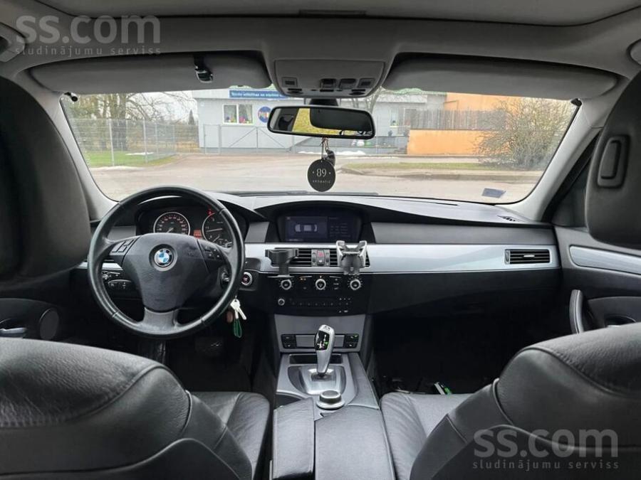 Melns BMW 525 2008 Jēkabpils, ar dzinēja tilpumu 3.00 L un nobraukumu 235 tūkst. km par 5500 €, foto 4 vietnē AUTOMOTO.COM.LV