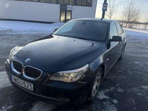 Black BMW 525 2008 in Kaunas, with an engine capacity of 2.99 L and mileage of 295 thousand km for 4200 €, photo 2 on AUTOMOTO.COM.LV