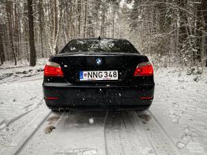 Black BMW 525 2008 in Vilnius, with an engine capacity of 3.00 L and mileage of 372 thousand km for 4500 €, photo 4 on AUTOMOTO.COM.LV