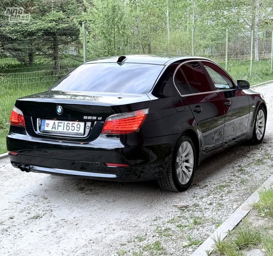 Черный БМВ 525 2008 в Каунас, объемом двигателя 3.00 л и пробегом 349 тыс. км за 4750 €, фото 6 на AUTOMOTO.COM.LV