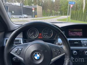 Black BMW 525 2008 in Riga, with an engine capacity of 3.00 L and mileage of 273 thousand km for 5600 €, photo 8 on AUTOMOTO.COM.LV