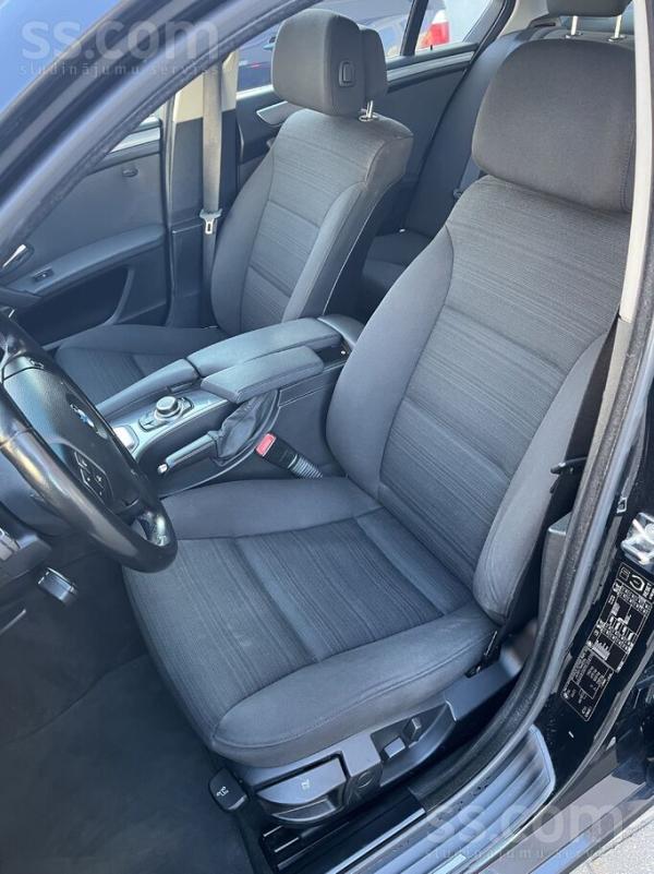 Melns BMW 525 2008 Rīga, ar dzinēja tilpumu 3.00 L un nobraukumu 326 tūkst. km par 4900 €, foto 9 vietnē AUTOMOTO.COM.LV