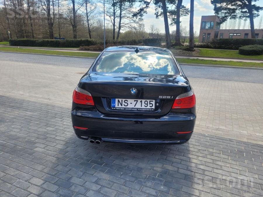 Black BMW 525 2008 in Ventspils, with an engine capacity of 3.00 L and mileage of 218 thousand km for 6150 €, photo 7 on AUTOMOTO.COM.LV