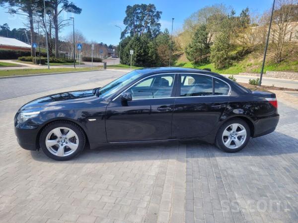 Black BMW 525 2008 in Ventspils, with an engine capacity of 3.00 L and mileage of 218 thousand km for 6150 €, photo 10 on AUTOMOTO.COM.LV