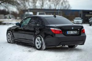 Melns BMW 525 2008 Liepāja, ar dzinēja tilpumu 3.00 L un nobraukumu 385 tūkst. km par 6500 €, foto 3 vietnē AUTOMOTO.COM.LV
