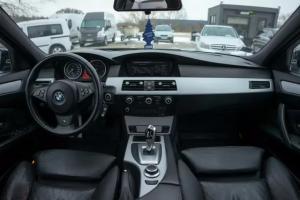 Melns BMW 525 2008 Liepāja, ar dzinēja tilpumu 3.00 L un nobraukumu 385 tūkst. km par 6500 €, foto 10 vietnē AUTOMOTO.COM.LV