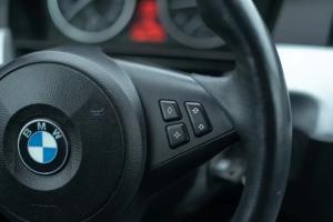Melns BMW 525 2008 Liepāja, ar dzinēja tilpumu 3.00 L un nobraukumu 385 tūkst. km par 6500 €, foto 22 vietnē AUTOMOTO.COM.LV