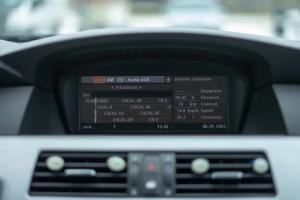 Melns BMW 525 2008 Liepāja, ar dzinēja tilpumu 3.00 L un nobraukumu 385 tūkst. km par 6500 €, foto 26 vietnē AUTOMOTO.COM.LV