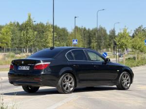 Черный БМВ 525 2008 в Вильнюс, объемом двигателя 3.00 л и пробегом 292 тыс. км за 4350 €, фото 5 на AUTOMOTO.COM.LV