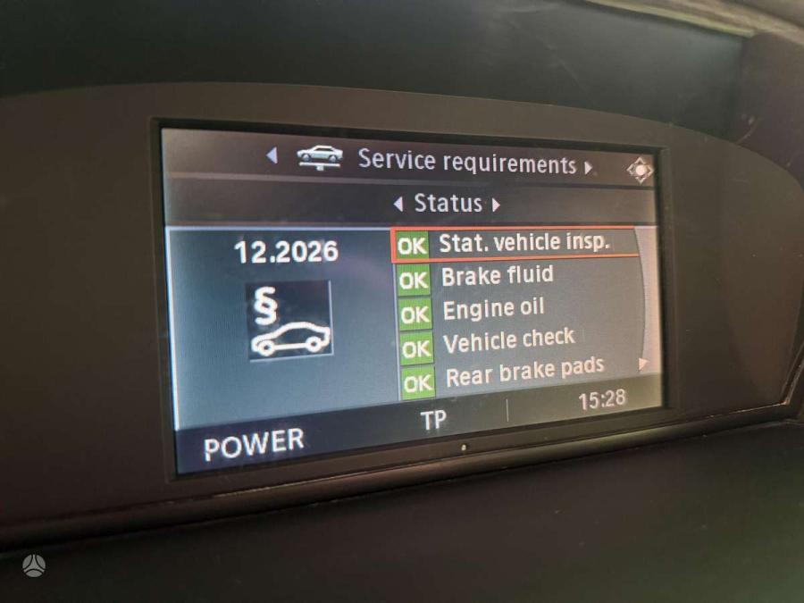 Melns BMW 525 2008 Viļņa, ar dzinēja tilpumu 2.99 L un nobraukumu 292 tūkst. km par 4350 €, foto 19 vietnē AUTOMOTO.COM.LV