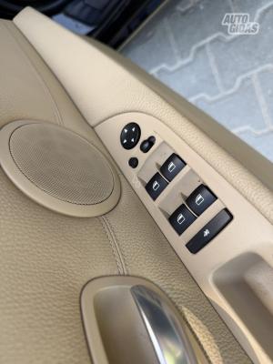 Melns BMW 525 2008 Viļņa, ar dzinēja tilpumu 3.00 L un nobraukumu 291 tūkst. km par 4250 €, foto 23 vietnē AUTOMOTO.COM.LV