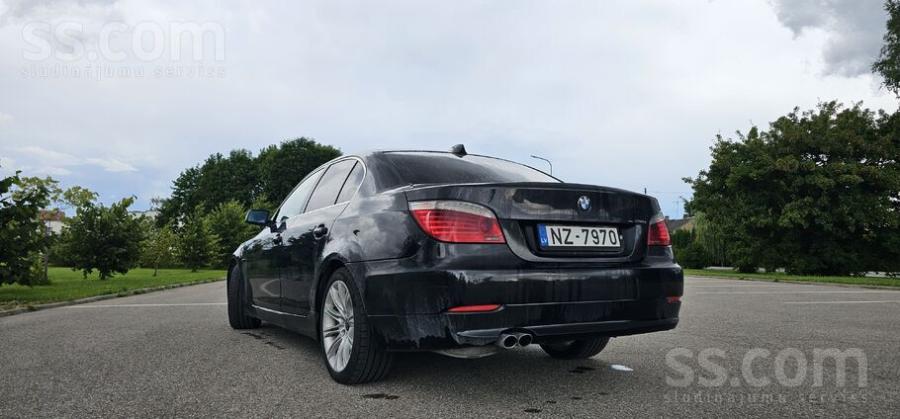 Melns BMW 525 2008 Bauska, ar dzinēja tilpumu 3.00 L un nobraukumu 447 tūkst. km par 3900 €, foto 4 vietnē AUTOMOTO.COM.LV