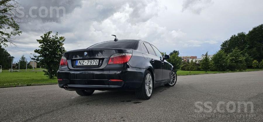 Melns BMW 525 2008 Bauska, ar dzinēja tilpumu 3.00 L un nobraukumu 447 tūkst. km par 3900 €, foto 5 vietnē AUTOMOTO.COM.LV