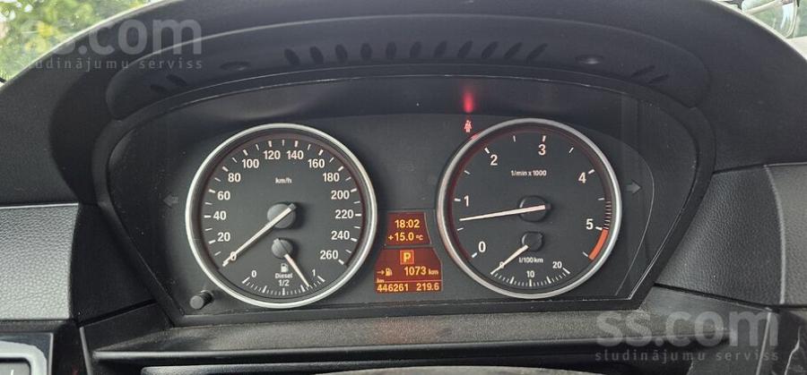 Melns BMW 525 2008 Bauska, ar dzinēja tilpumu 3.00 L un nobraukumu 447 tūkst. km par 3900 €, foto 9 vietnē AUTOMOTO.COM.LV