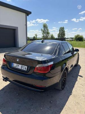 Black BMW 525 2008 in Vilnius, with an engine capacity of 2.99 L and mileage of 0 thousand km for 4800 €, photo 6 on AUTOMOTO.COM.LV