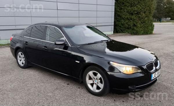 BMW 525 2008 in Jelgava on AUTOMOTO.COM.LV Black BMW 525 2008 in Jelgava, with an engine capacity of 3.00 L and mileage of 261 thousand km for 4100 €, photo 1 on AUTOMOTO.COM.LV
