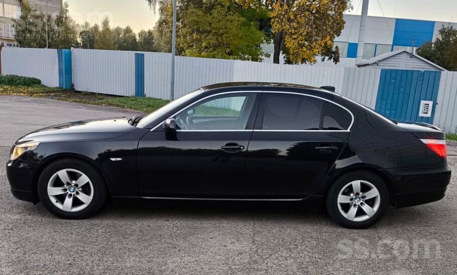 Черный БМВ 525 2008 в Елгава, объемом двигателя 3.00 л и пробегом 261 тыс. км за 4100 €, фото 9 на AUTOMOTO.COM.LV