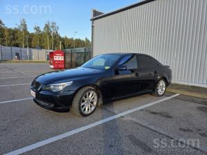 Black BMW 525 2008 in Riga, with an engine capacity of 3.00 L and mileage of 0 thousand km for 7300 €, photo 7 on AUTOMOTO.COM.LV