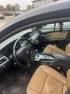 Melns BMW 525 2008 Rīga, ar dzinēja tilpumu 3.00 L un nobraukumu 375 tūkst. km par 3700 €, foto 6 vietnē AUTOMOTO.COM.LV