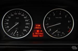 Melns BMW 525 2009 Kauņa, ar dzinēja tilpumu 3.00 L un nobraukumu 309 tūkst. km par 5000 €, foto 12 vietnē AUTOMOTO.COM.LV