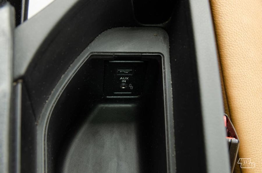 Melns BMW 525 2009 Kauņa, ar dzinēja tilpumu 3.00 L un nobraukumu 309 tūkst. km par 5000 €, foto 17 vietnē AUTOMOTO.COM.LV