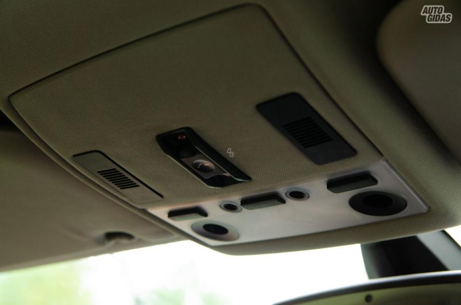 Melns BMW 525 2009 Kauņa, ar dzinēja tilpumu 3.00 L un nobraukumu 309 tūkst. km par 5000 €, foto 18 vietnē AUTOMOTO.COM.LV