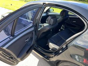 Black BMW 525 2009 in Kaunas, with an engine capacity of 2.99 L and mileage of 345 thousand km for 5100 €, photo 15 on AUTOMOTO.COM.LV