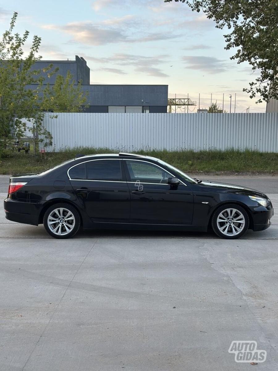 Black BMW 525 2009 in Alytus, with an engine capacity of 3.00 L and mileage of 493 thousand km for 4100 €, photo 6 on AUTOMOTO.COM.LV