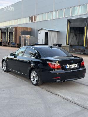 Black BMW 525 2009 in Alytus, with an engine capacity of 3.00 L and mileage of 493 thousand km for 4100 €, photo 12 on AUTOMOTO.COM.LV