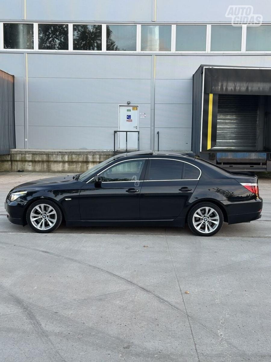 Black BMW 525 2009 in Alytus, with an engine capacity of 3.00 L and mileage of 493 thousand km for 4100 €, photo 14 on AUTOMOTO.COM.LV