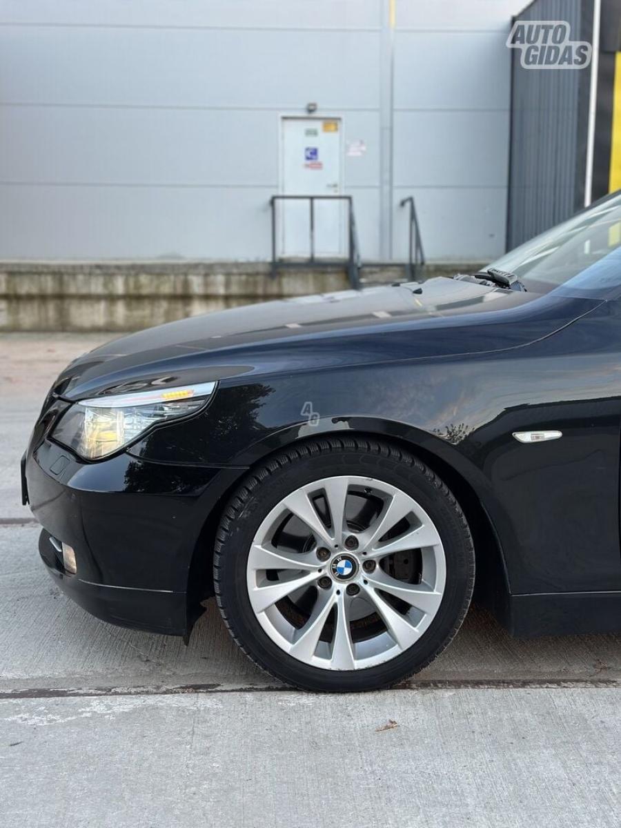 Black BMW 525 2009 in Alytus, with an engine capacity of 3.00 L and mileage of 493 thousand km for 4100 €, photo 15 on AUTOMOTO.COM.LV