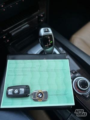 Black BMW 525 2009 in Alytus, with an engine capacity of 3.00 L and mileage of 493 thousand km for 4100 €, photo 28 on AUTOMOTO.COM.LV