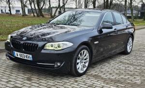Melns BMW 525 2010 Tauragė, ar dzinēja tilpumu 2.99 L un nobraukumu 220 tūkst. km par 9800 €, foto  vietnē AUTOMOTO.COM.LV