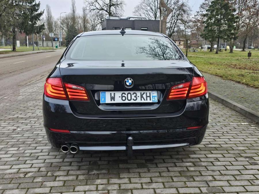 Melns BMW 525 2010 Tauragė, ar dzinēja tilpumu 2.99 L un nobraukumu 220 tūkst. km par 9800 €, foto 9 vietnē AUTOMOTO.COM.LV