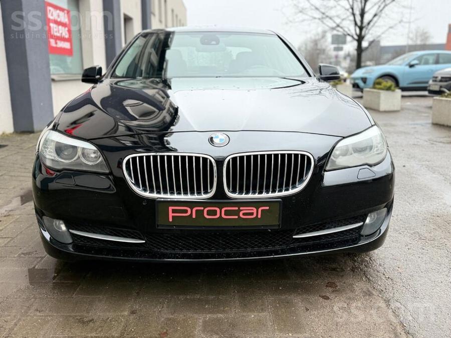 Melns BMW 525 2010 Rīga, ar dzinēja tilpumu 3.00 L un nobraukumu 329 tūkst. km par 9500 €, foto 8 vietnē AUTOMOTO.COM.LV