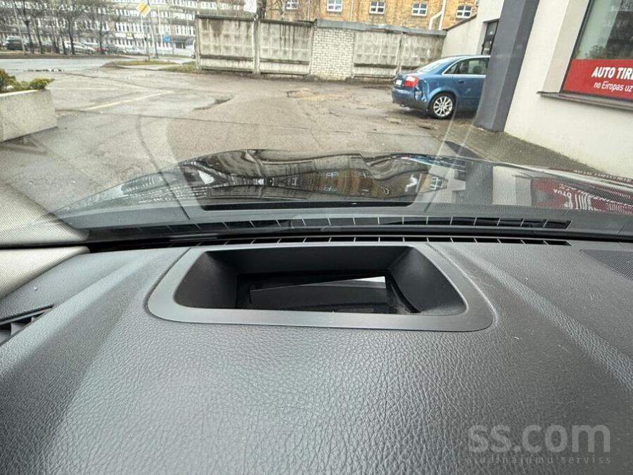 Melns BMW 525 2010 Rīga, ar dzinēja tilpumu 3.00 L un nobraukumu 329 tūkst. km par 9500 €, foto 20 vietnē AUTOMOTO.COM.LV