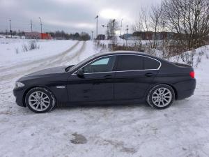 Black BMW 525 2010 in Vilnius, with an engine capacity of 2.99 L and mileage of 302 thousand km for 8300 €, photo 7 on AUTOMOTO.COM.LV