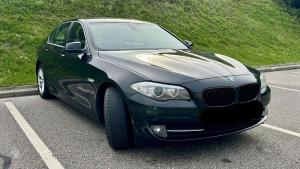 Melns BMW 525 2010 Viļņa, ar dzinēja tilpumu 2.99 L un nobraukumu 319 tūkst. km par 6500 €, foto 2 vietnē AUTOMOTO.COM.LV