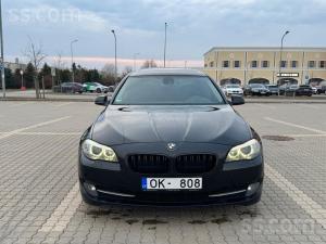 Melns BMW 525 2010 Rīga, ar dzinēja tilpumu 3.00 L un nobraukumu 299 tūkst. km par 8750 €, foto 6 vietnē AUTOMOTO.COM.LV