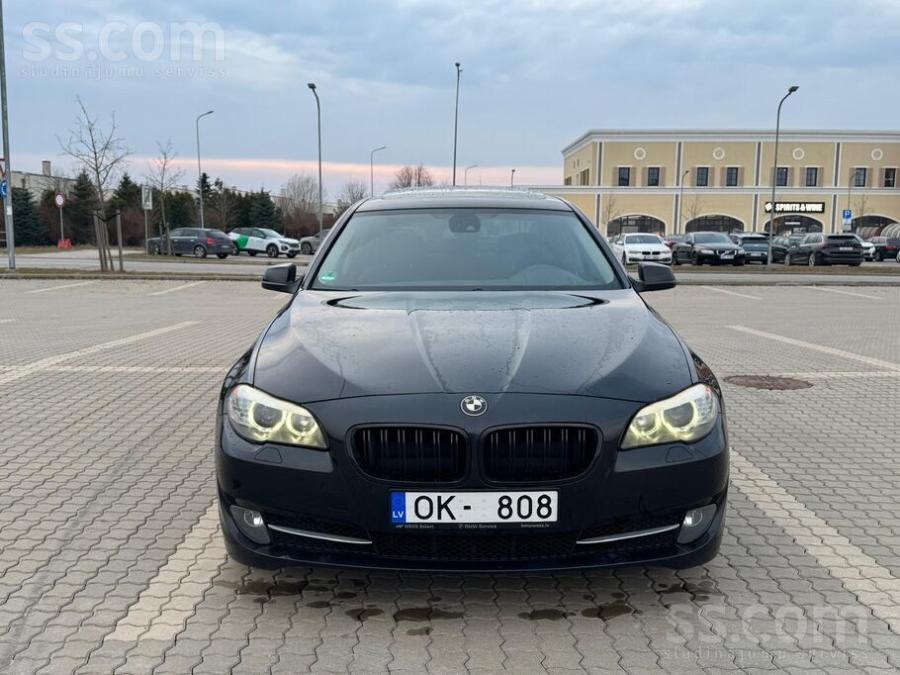 Melns BMW 525 2010 Rīga, ar dzinēja tilpumu 3.00 L un nobraukumu 299 tūkst. km par 8750 €, foto 6 vietnē AUTOMOTO.COM.LV