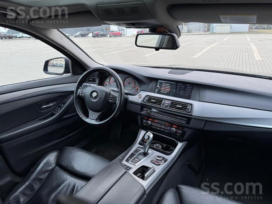 Melns BMW 525 2010 Rīga, ar dzinēja tilpumu 3.00 L un nobraukumu 299 tūkst. km par 8750 €, foto 9 vietnē AUTOMOTO.COM.LV