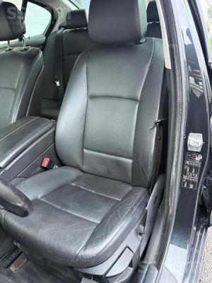 Melns BMW 525 2010 Rīga, ar dzinēja tilpumu 3.00 L un nobraukumu 329 tūkst. km par 7990 €, foto 25 vietnē AUTOMOTO.COM.LV
