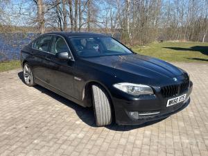 Melns BMW 525 2010 Balvi, ar dzinēja tilpumu 3.00 L un nobraukumu 0 tūkst. km par 4000 €, foto 3 vietnē AUTOMOTO.COM.LV