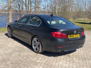 Melns BMW 525 2010 Balvi, ar dzinēja tilpumu 3.00 L un nobraukumu 0 tūkst. km par 4000 €, foto 6 vietnē AUTOMOTO.COM.LV