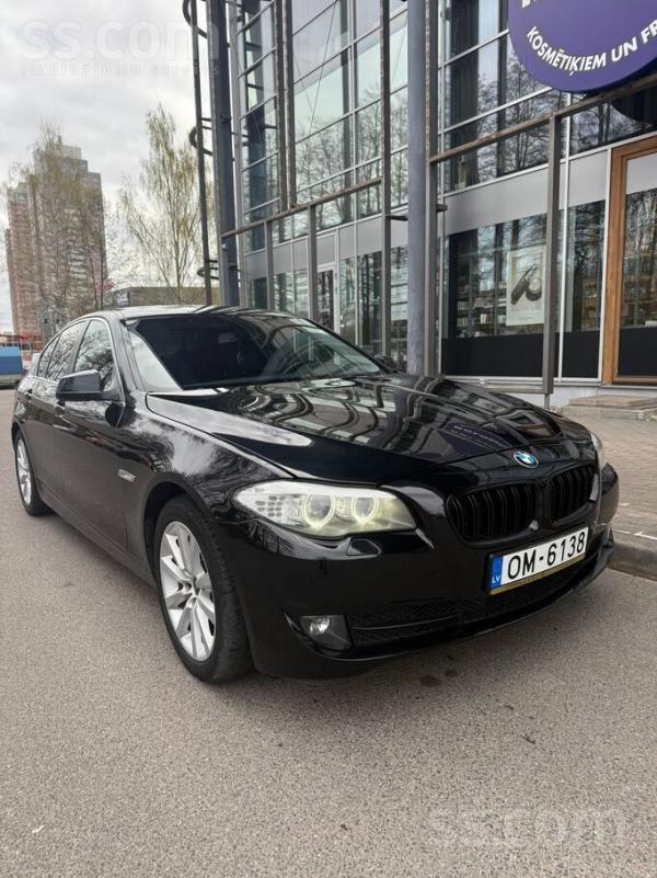 Melns BMW 525 2010 Rīga, ar dzinēja tilpumu 3.00 L un nobraukumu 0 tūkst. km par 8500 €, foto 2 vietnē AUTOMOTO.COM.LV