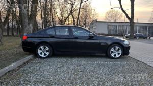 Melns BMW 525 2010 Liepāja, ar dzinēja tilpumu 3.00 L un nobraukumu 314 tūkst. km par 7800 €, foto 5 vietnē AUTOMOTO.COM.LV