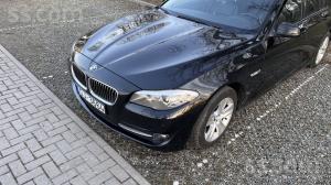 Melns BMW 525 2010 Liepāja, ar dzinēja tilpumu 3.00 L un nobraukumu 314 tūkst. km par 7800 €, foto 11 vietnē AUTOMOTO.COM.LV