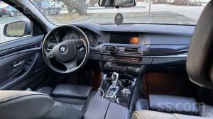 Melns BMW 525 2010 Liepāja, ar dzinēja tilpumu 3.00 L un nobraukumu 314 tūkst. km par 7800 €, foto 20 vietnē AUTOMOTO.COM.LV