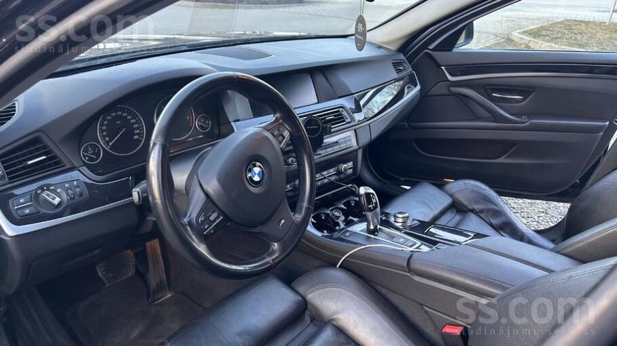 Melns BMW 525 2010 Liepāja, ar dzinēja tilpumu 3.00 L un nobraukumu 314 tūkst. km par 7800 €, foto 23 vietnē AUTOMOTO.COM.LV